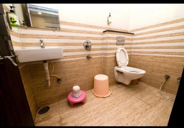 Hotel Dev Inn - Indore