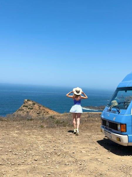 Rent A Blue Classics's Campervan Mb 100 For A Van Trip In Algarve - Portimão
