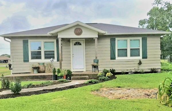 Cowboy Cottage, Country Charm - Markham, TX