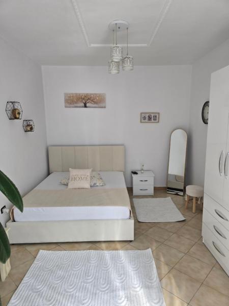 Cozzy Studio Tirana - Tirana