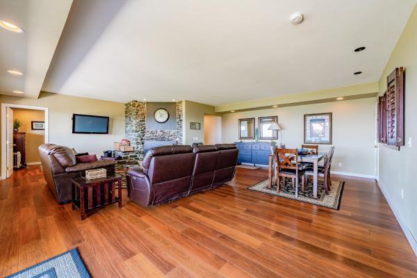 Whale Rock Suite #2 - Trinidad, CA