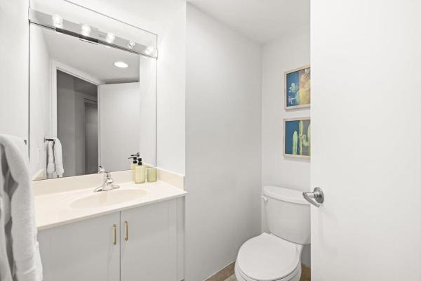 Yonge And Dun Condo - Mississauga
