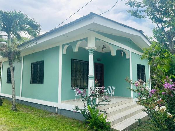 Cozy House, Close To The Beach In Tulian Campo - Departamento de Yoro