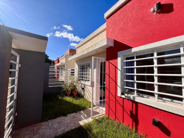 Family Home En Costa Azul - Mar de Ajó