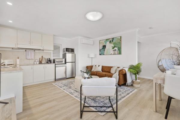 The Coastal Retreat 2 Private Suites & Ocean - Rockingham