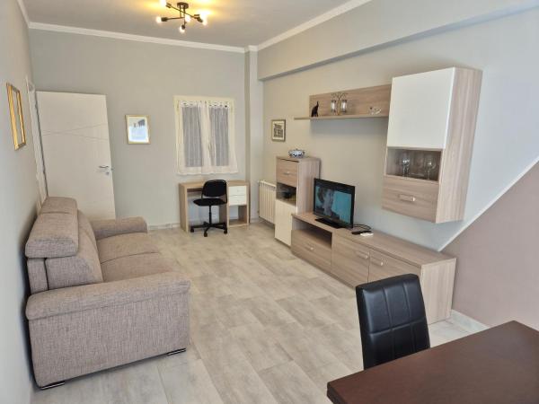 Hc - Three Room Cozy Apartment Near Metro - Marino