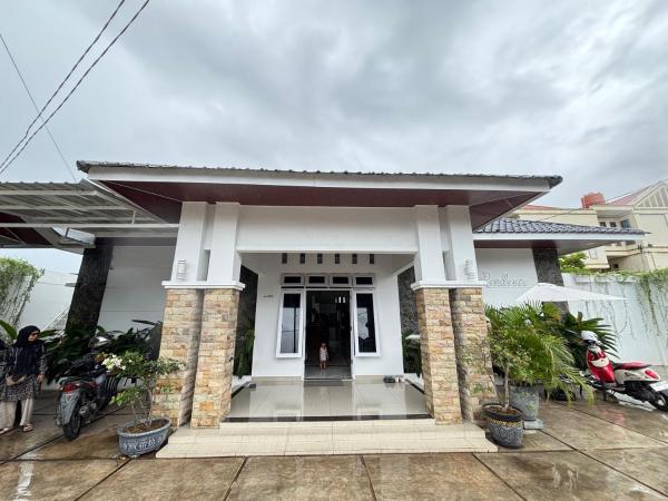 Oyo 94692 Blower Residence Syariah - Banda Aceh
