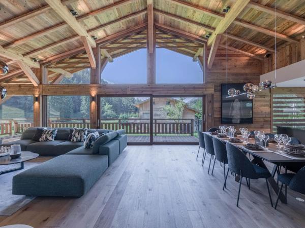 Luxueux Chalet Neuf 450m² Avec Spa Et Parking à Argentière - Fr-1-343-264 - Vallorcine