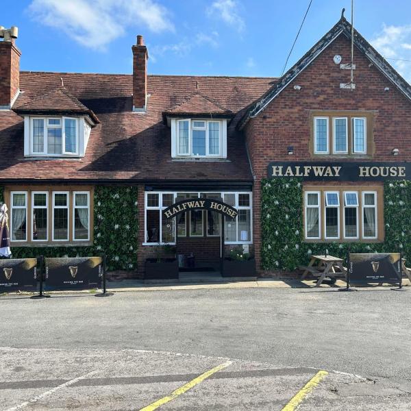 Halfway House Inn Country Lodge - 크류케른