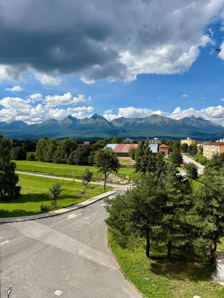 Apartment Orol View Of The Tatras With A Private Sauna - Svit
