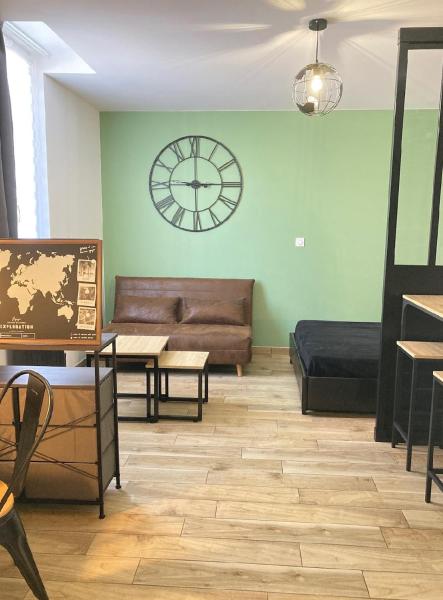 Grand Studio Calme Proche Centre-ville & Cfd - Bourges