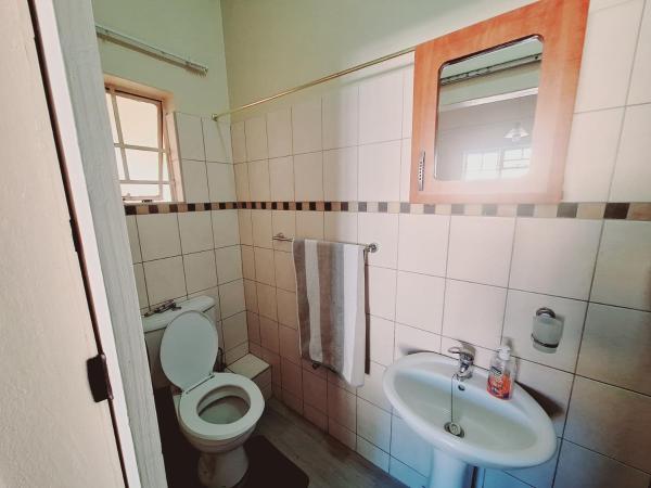 Cozy One Bedroom In Kaldi Place - Rustenburg