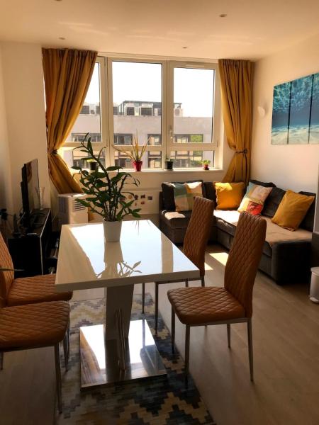 Modern 2 Bedrooms Apartment In Central Milton Keynes Free Parking - Milton Keynes