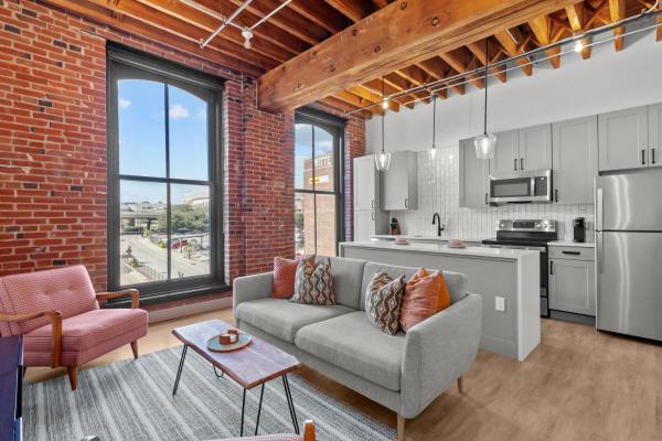 Brick & Bed Riverfront Lofts, G 302 - Busch Stadium - St. Louis