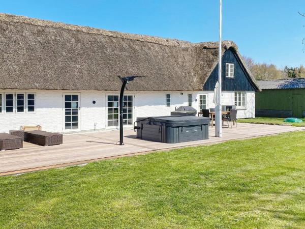 Idyllic Thatched Cottage Retreat-by Traum - Denmark