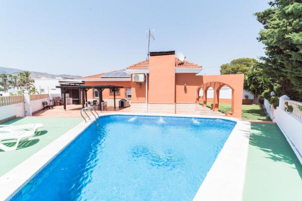 Expoholidys- Chalet Privado En Castell Del Rey - Almería