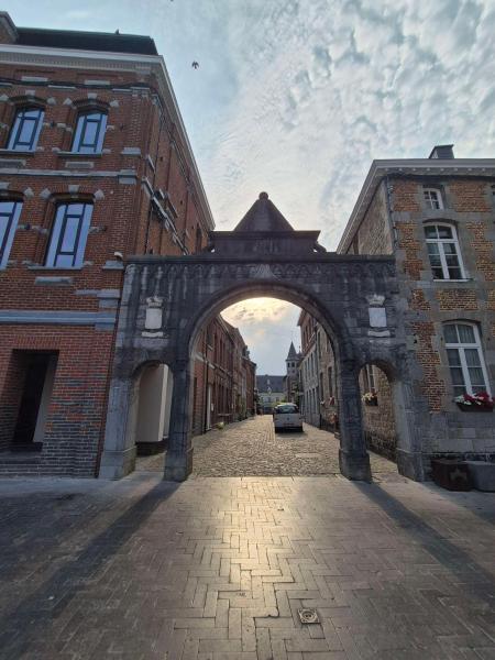 Petite Chambre Dans La Rue Du Château - Chimay