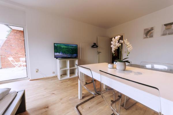 Workerslodge - Wohnung Für 6 P In Krefeld - Neuss