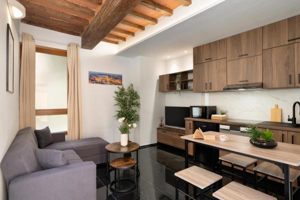 Z&i Charming Apartments - Prato