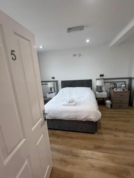 The Dublin Packet Number 5 Family Room - Trearddur Bay