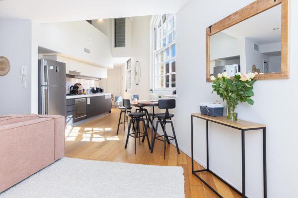 2-bedroom Loft Near Cbd & River With Pool And Free Parking - Ascot