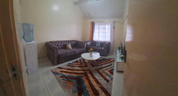 Two Bedroom Guest House - Nairobi