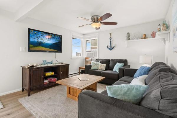 Beachfront Panoramic Views Oceanfront Oasis - Massachusetts