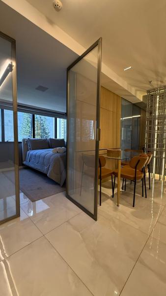 Apartamento Alto Padrão Dentro De Hotel - Brasilia