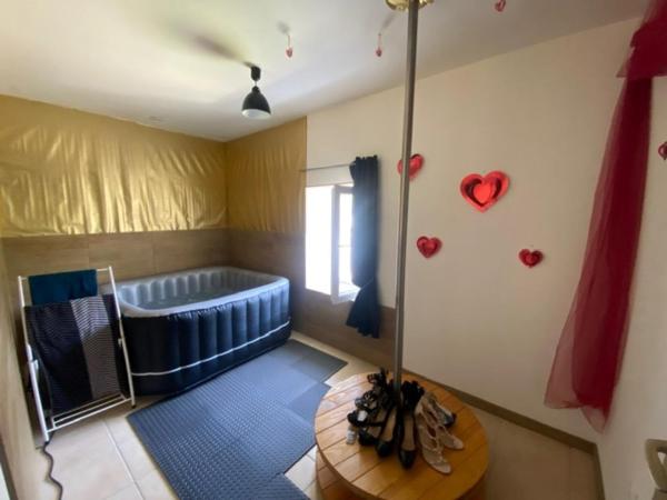 Larc En Ciel Séjour Cocooning Pour Deux Avec Amb - Mirecourt