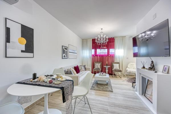 Lina Gold - Zagreb