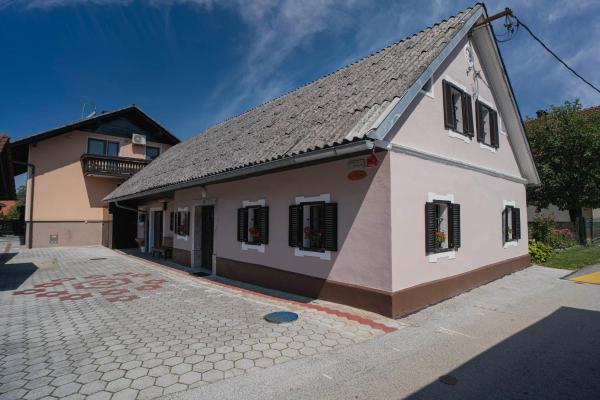 Hiša Varleh - Vodice, Slovenija