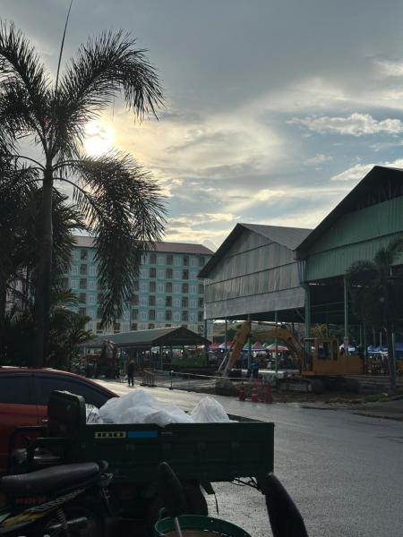 Honey - Khlong Luang District
