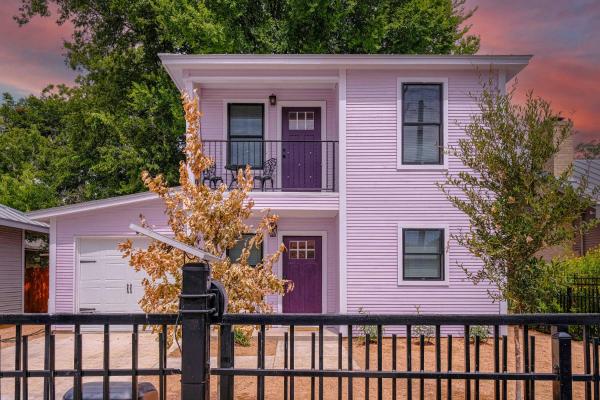 Stylish Stay With Unforgettable Downtown Views - San Antonio, TX
