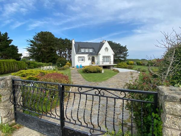 Maison Lumineuse à Groix Avec Jardin - Fr-1-813-33 - Groix