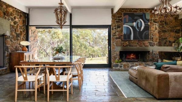 Flow Stone House Gisborne - Gisborne