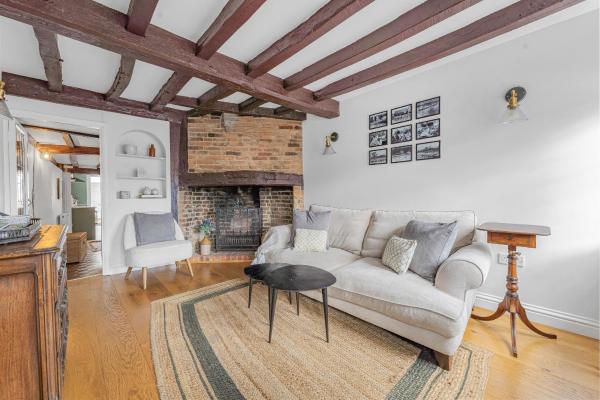 Dolphin Cottage - Henley-on-Thames