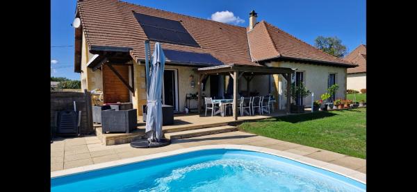 Chambre D Hotes Dans Maison Au Calme Et Bien Située Pour Visiter De Nombreux Sites - Correze