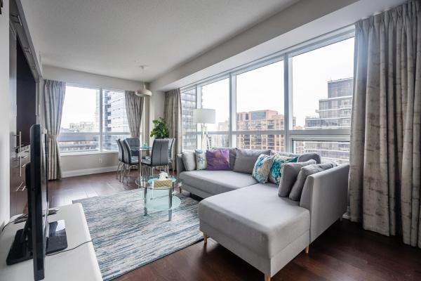 2bd 2br Panoramic View Sheppard Metro Free Parking - Vaughan