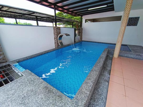 Bukit Beruang Private Pool Villa By Jeffery Lam Home Management - Malacca