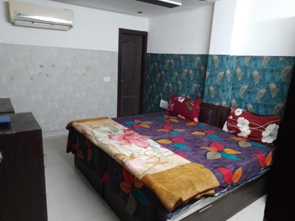 Hotel Moments - Rohtak