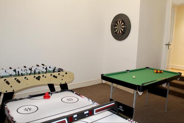 4-bedroom Home With Games Room, In West Yorkshire - Holmfirth