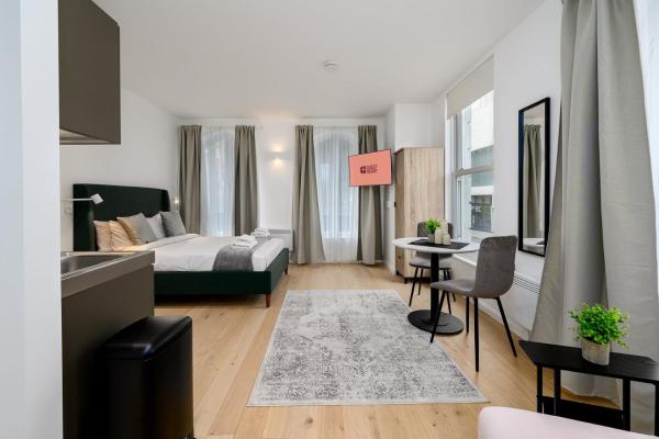 Guestready - Greenwich Park Studios - Essex