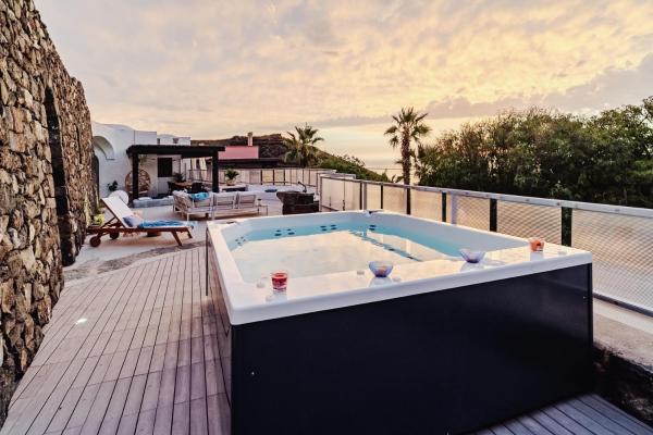 Alba Chiara & Mila - Sea View, Terrace And Jacuzzi - Pantelleria