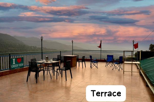 Hotel Green View With Mountain View - Solan