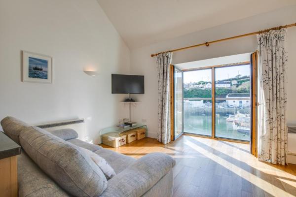 Quayside - Porthleven