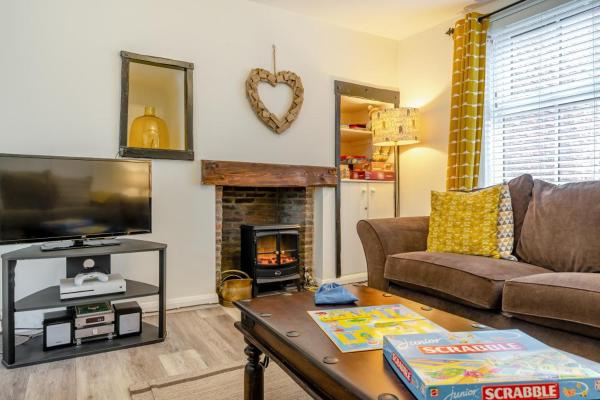 Crooked Cottage - Sandsend