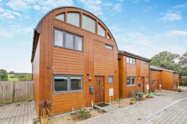 Cedar - Falmouth - St Mawes