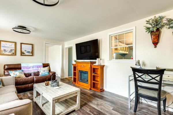 Resort Dock And Boat Ramp Home With Wolf Bay Access - Foley, AL