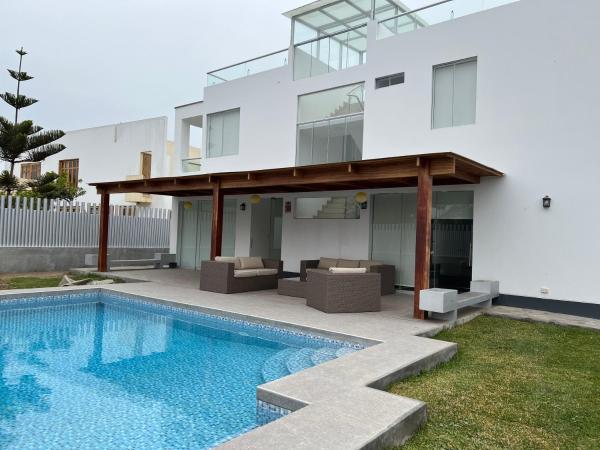 Acogedora Casa De Playa Para La Familia Y Amigos - Mala