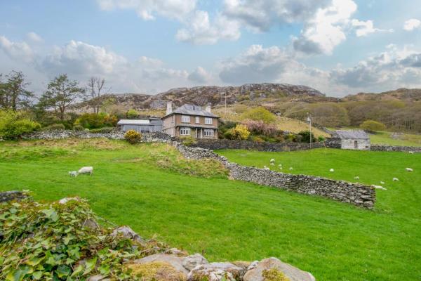 Tregarn - Barmouth